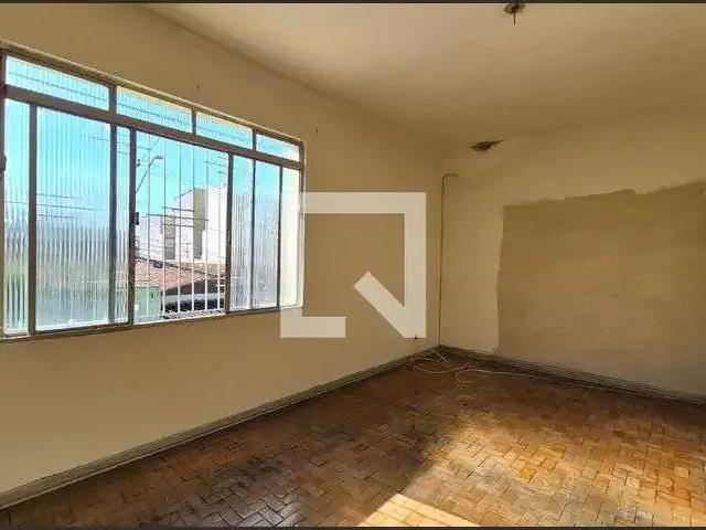 Casa / Sobrado para Locação em Santo André/SP Jardim 2 Quartos