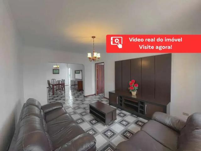 Casa / Sobrado para Locação em Santo André/SP Jardim do Estádio 5 Quartos