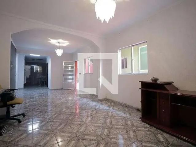 Casa / Sobrado para Locação em Santo André/SP Jardim do Estádio 3 Quartos