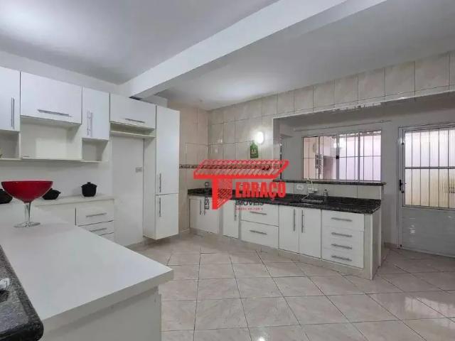 Casa / Sobrado para Locação em Santo André/SP Jardim do Estádio 3 Quartos