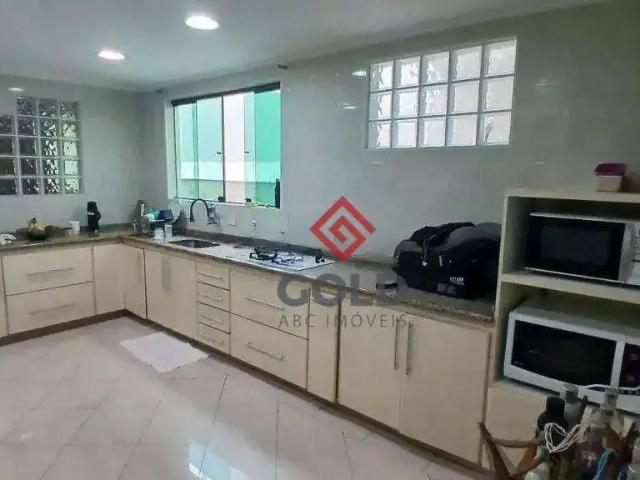 Casa / Sobrado para Locação em Santo André/SP Jardim das Maravilhas 2 Quartos