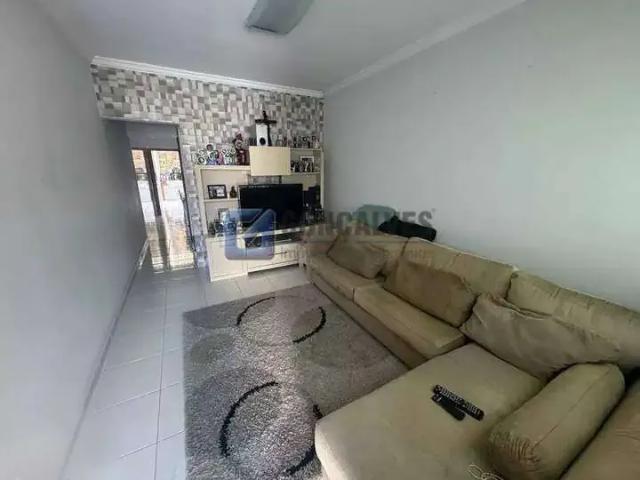 Casa / Sobrado para Locação em Santo André/SP Jardim Jamaica 2 Quartos