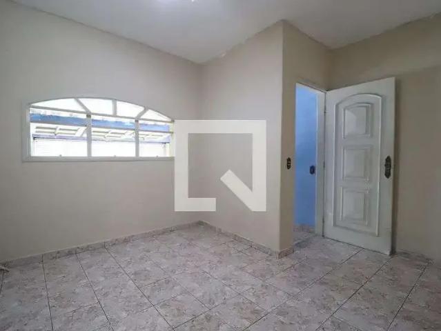 Casa / Sobrado para Locação em Santo André/SP Jardim Jamaica 2 Quartos