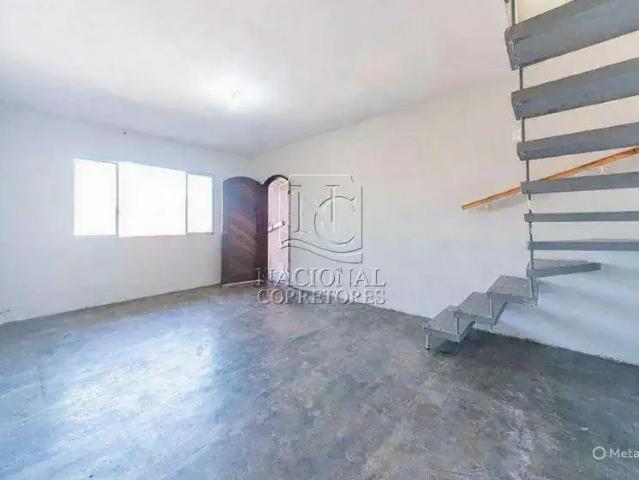 Casa / Sobrado para Locação em Santo André/SP Jardim Marek 4 Quartos