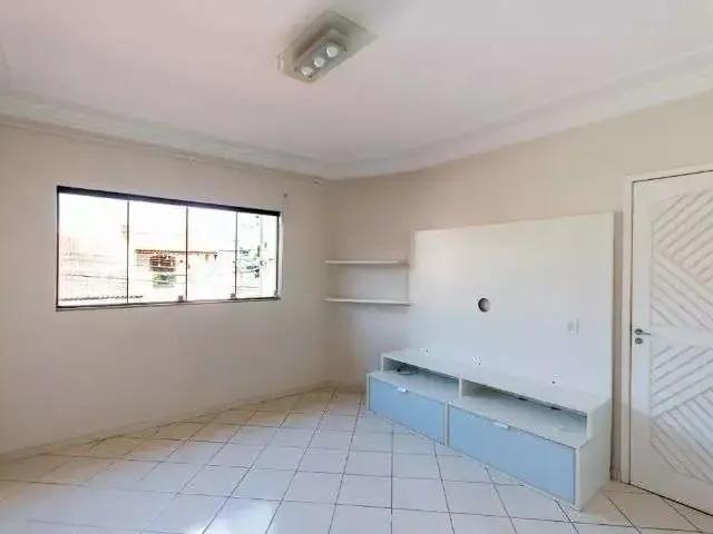 Casa / Sobrado para Locação em Santo André/SP Jardim Santo Alberto 2 Quartos