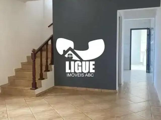 Casa / Sobrado para Locação em Santo André/SP Jardim Teles de Menezes 3 Quartos