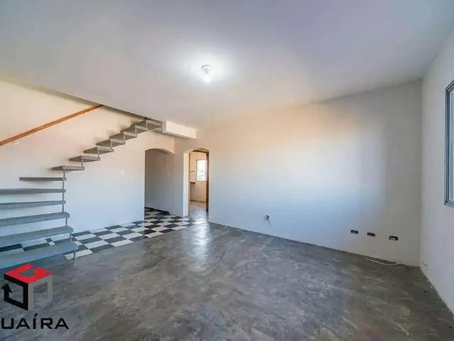 Casa / Sobrado para Locação em Santo André/SP Parque Gerassi 4 Quartos