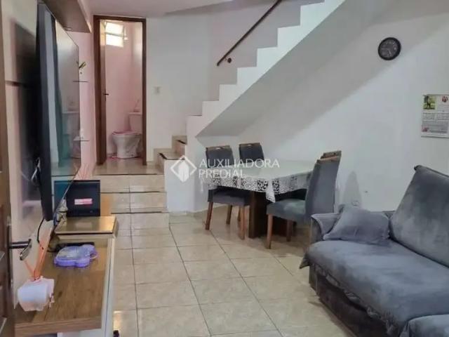 Casa / Sobrado para Locação em Santo André/SP Parque Gerassi 2 Quartos