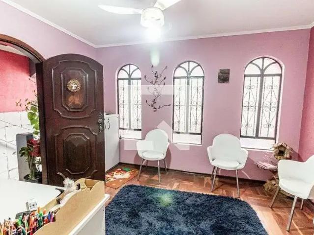 Casa / Sobrado para Locação em Santo André/SP Parque das Nações 6 Quartos