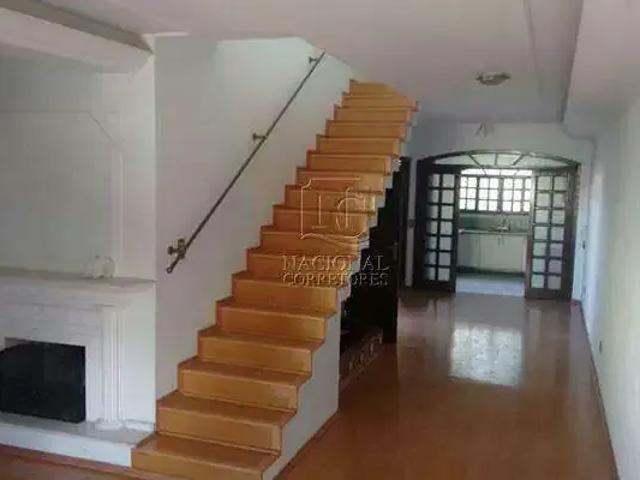 Casa / Sobrado para Locação em Santo André/SP Parque das Nações 4 Quartos