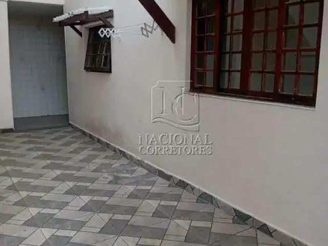 Casa / Sobrado para Locação em Santo André/SP Parque Erasmo Assunção 2 Quartos