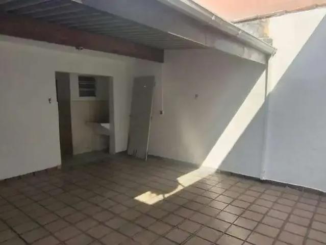 Casa / Sobrado para Locação em Santo André/SP Parque Novo Oratório 2 Quartos