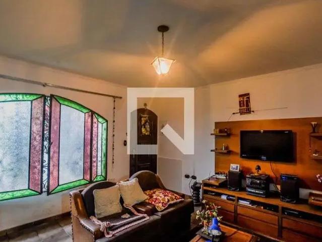 Casa / Sobrado para Locação em Santo André/SP Santa Teresinha 2 Quartos