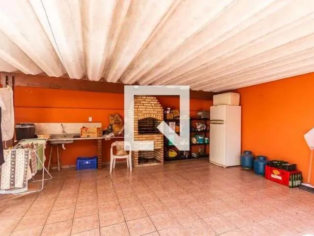 Casa / Sobrado para Locação em Santo André/SP Santa Teresinha 4 Quartos