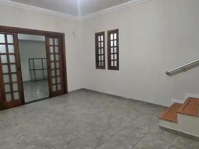 Casa / Sobrado para Locação em Santo André/SP Silveira 4 Quartos