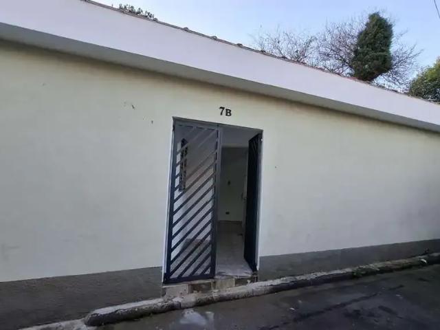 Casa / Sobrado para Locação em Santo André/SP Silveira 1 Quartos