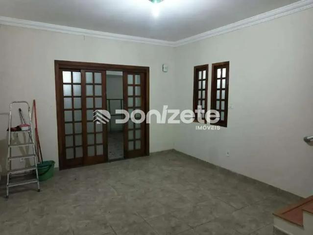 Casa / Sobrado para Locação em Santo André/SP Silveira 3 Quartos
