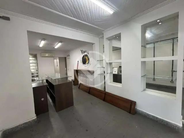 Casa / Sobrado para Locação em Santos/SP Campo Grande 3 Quartos