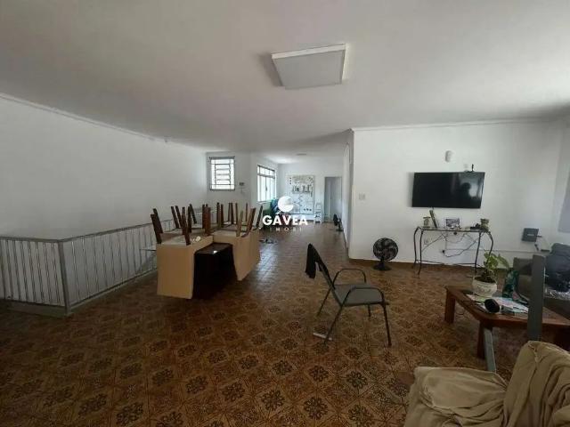 Casa / Sobrado para Locação em Santos/SP Campo Grande 3 Quartos