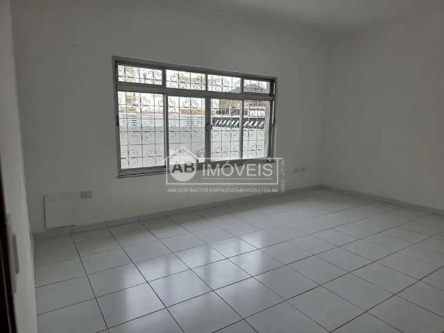 Casa / Sobrado para Locação em Santos/SP Campo Grande 3 Quartos