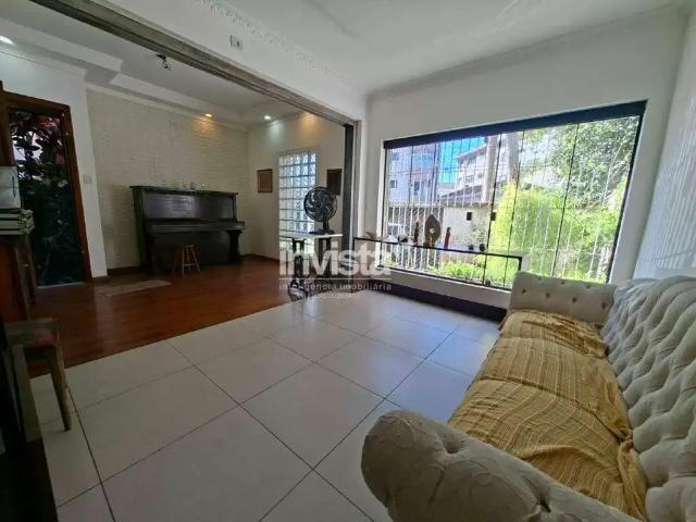 Casa / Sobrado para Locação em Santos/SP Aparecida 3 Quartos