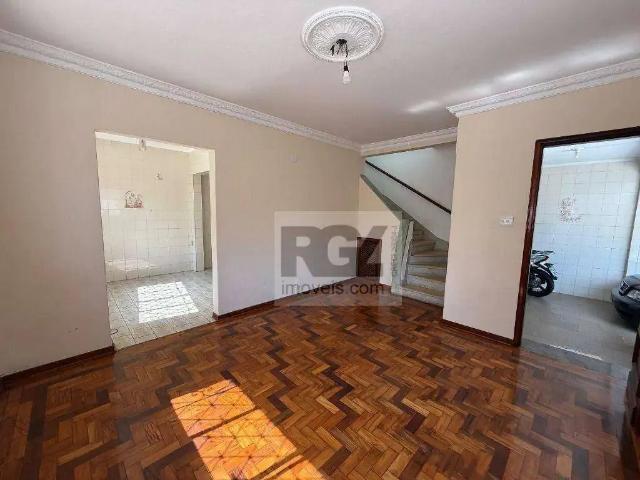 Casa / Sobrado para Locação em Santos/SP Aparecida 3 Quartos