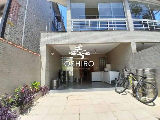 Casa / Sobrado para Locação em Santos/SP Aparecida 4 Quartos