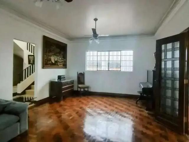 Casa / Sobrado para Locação em Santos/SP Boqueirão 3 Quartos