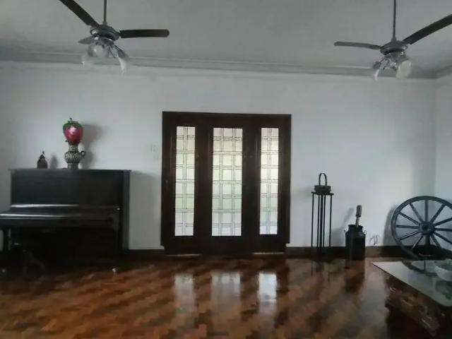 Casa / Sobrado para Locação em Santos/SP Boqueirão 3 Quartos