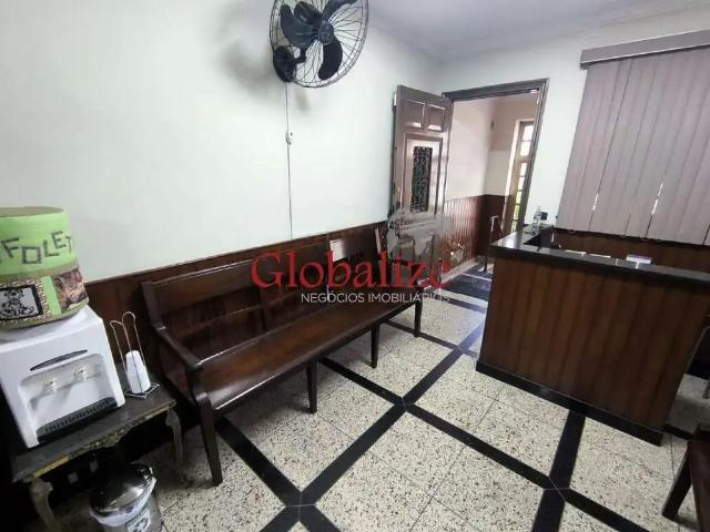 Casa / Sobrado para Locação em Santos/SP Gonzaga 4 Quartos