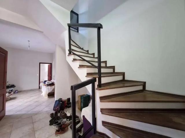 Casa / Sobrado para Locação em Santos/SP Gonzaga 4 Quartos