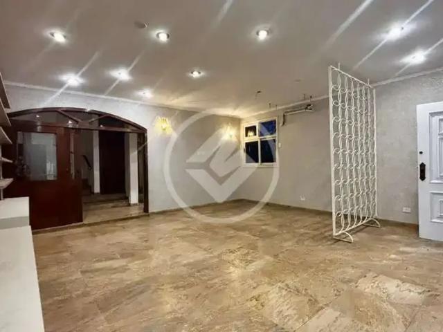 Casa / Sobrado para Locação em Santos/SP Gonzaga 4 Quartos