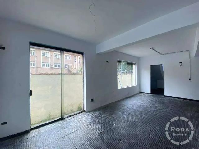 Casa / Sobrado para Locação em Santos/SP Gonzaga