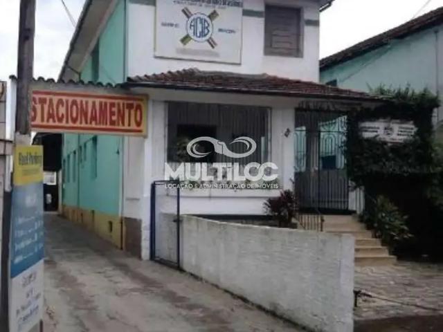 Casa / Sobrado para Locação em Santos/SP Gonzaga 3 Quartos