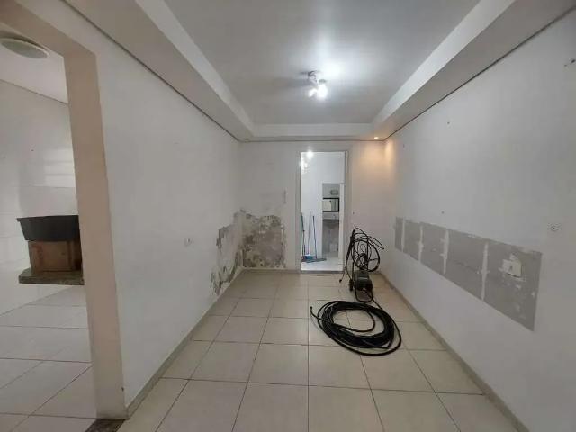 Casa / Sobrado para Locação em Santos/SP Embaré 2 Quartos