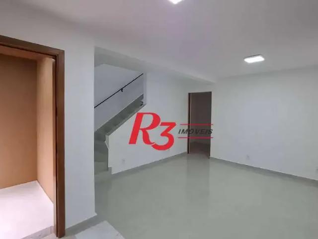 Casa / Sobrado para Locação em Santos/SP Embaré 3 Quartos