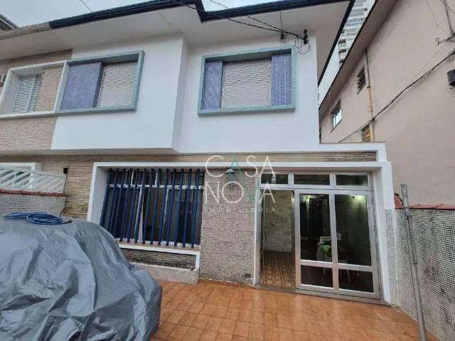 Casa / Sobrado para Locação em Santos/SP Embaré 3 Quartos