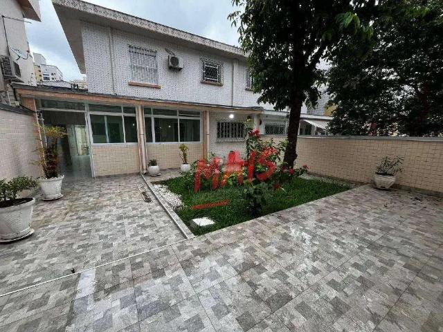 Casa / Sobrado para Locação em Santos/SP Embaré 3 Quartos