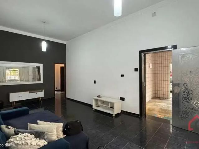 Casa / Sobrado para Locação em Santos/SP Embaré 5 Quartos