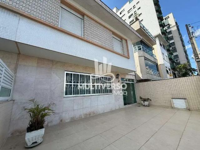 Casa / Sobrado para Locação em Santos/SP Embaré 5 Quartos