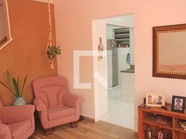 Casa / Sobrado para Locação em Santos/SP Encruzilhada 2 Quartos