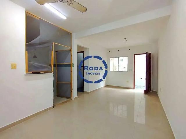 Casa / Sobrado para Locação em Santos/SP Estuário 3 Quartos