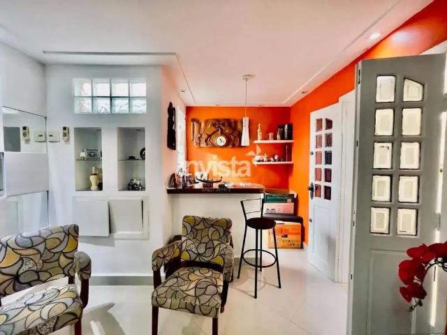Casa / Sobrado para Locação em Santos/SP Estuário 3 Quartos