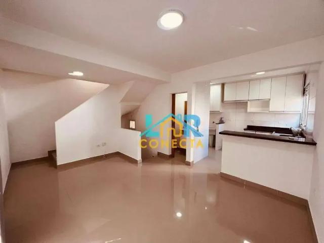Casa / Sobrado para Locação em Santos/SP Estuário 2 Quartos