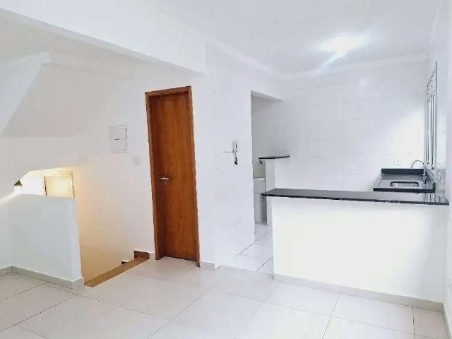 Casa / Sobrado para Locação em Santos/SP Macuco 2 Quartos