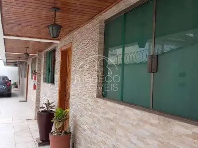 Casa / Sobrado para Locação em Santos/SP Macuco 3 Quartos