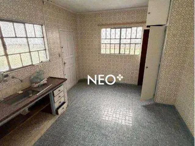 Casa / Sobrado para Locação em Santos/SP Macuco 4 Quartos
