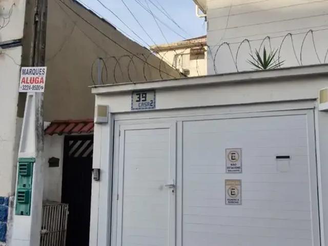 Casa / Sobrado para Locação em Santos/SP Marapé 2 Quartos