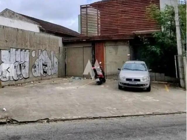 Casa / Sobrado para Locação em Santos/SP Marapé 5 Quartos