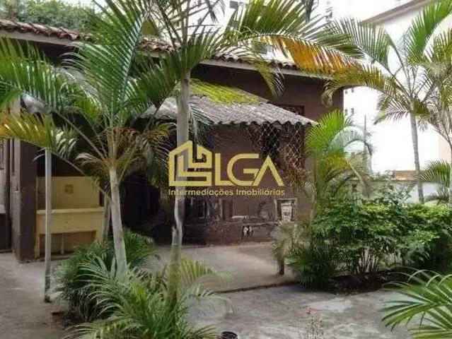Casa / Sobrado para Locação em Santos/SP Pompéia 2 Quartos